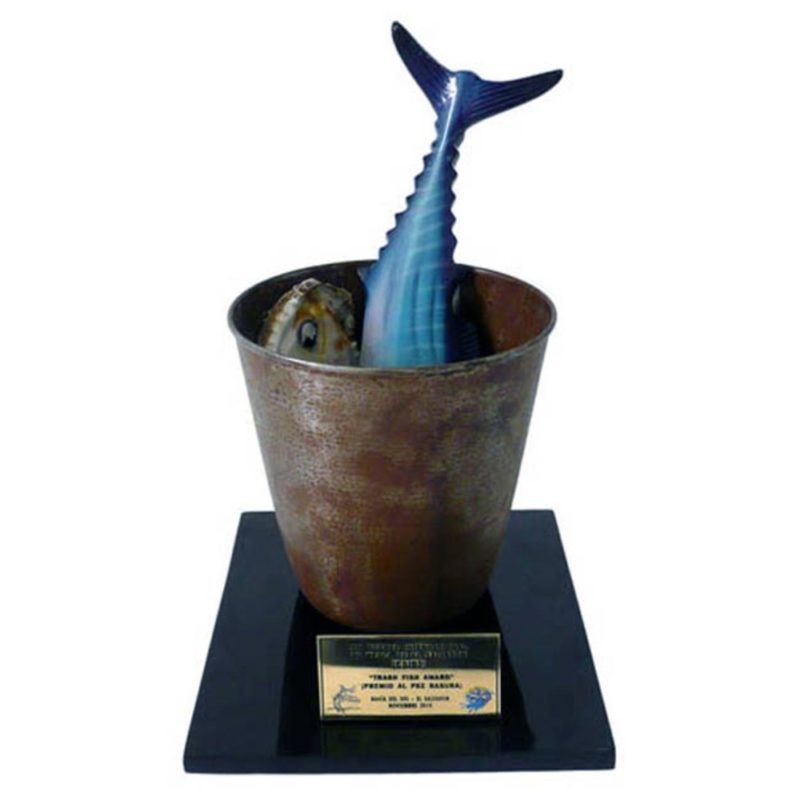 Custom Trophies – Marine Trophies