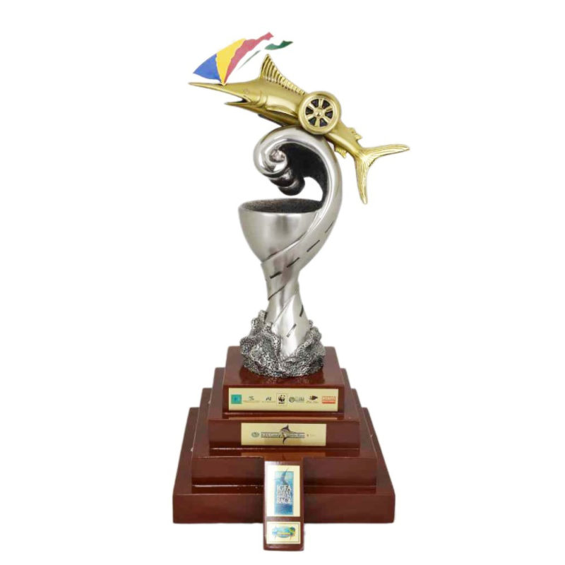 Custom Trophies – Marine Trophies